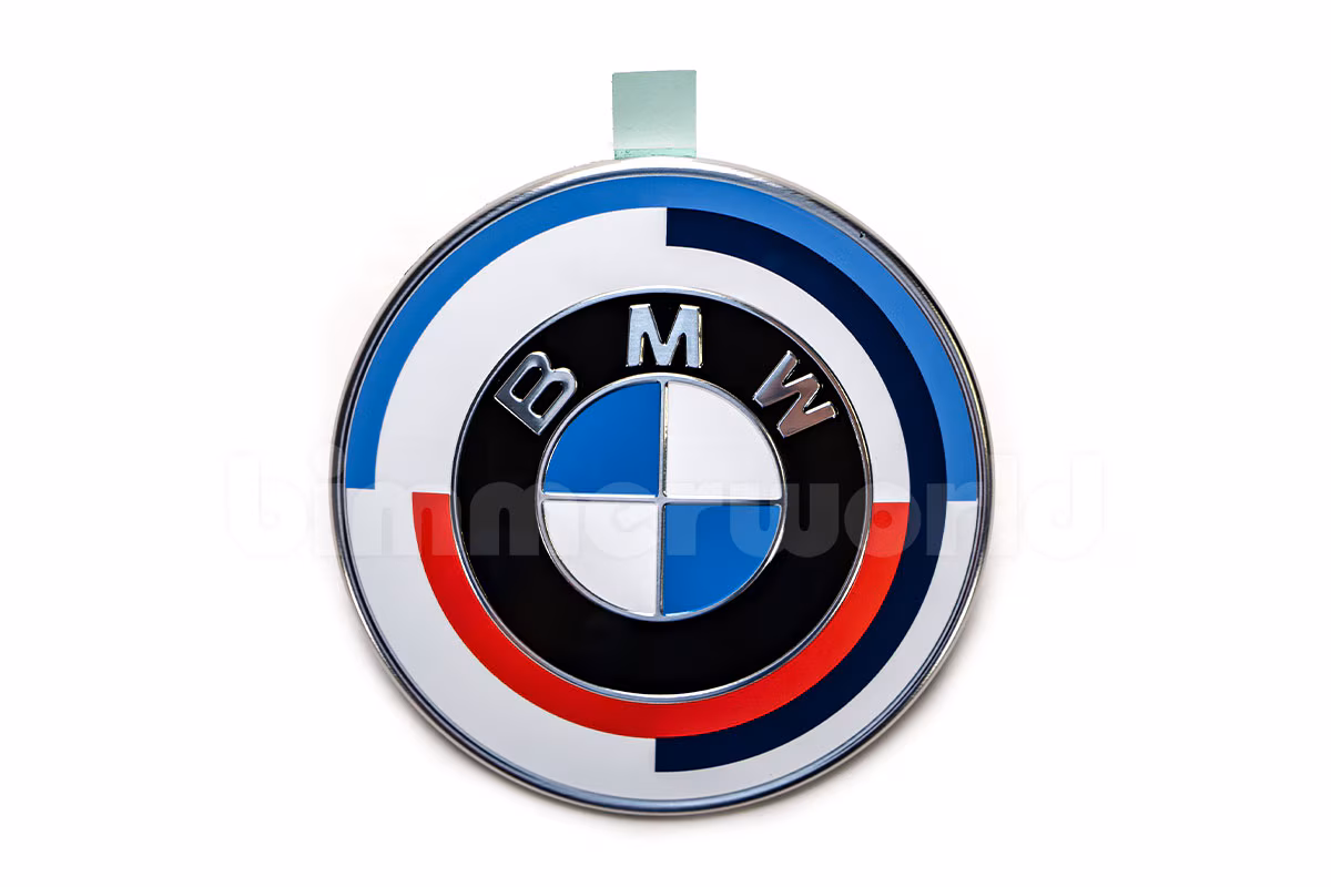 【即納】 BMW純正部品 M 要適合確認M A エンブレム＋ 50周年記念アニバーサリー クラシック エンブレム X1シリーズ F25i ...