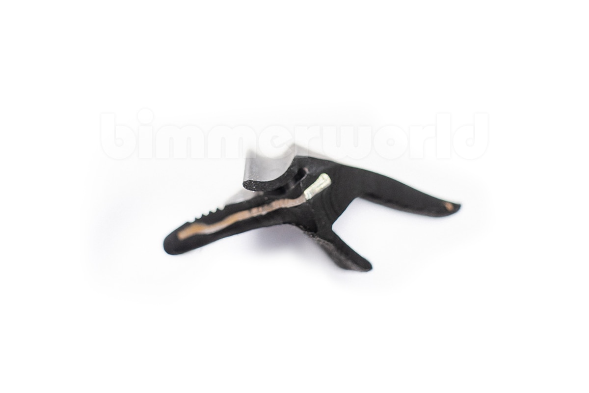 Weatherstrip for Front Right Door to Glass BMW E30 318i 325i Convertible
