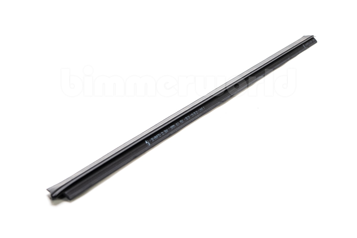 Weatherstrip for Front Right Door to Glass BMW E30 318i 325i Convertible