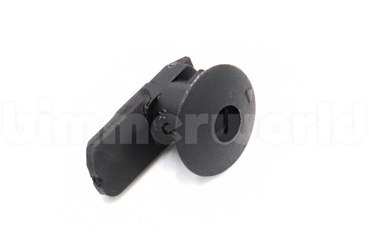 Twist-Lock Fastener for Cowl Trim - E60 F22 F8X F10 F12 F01