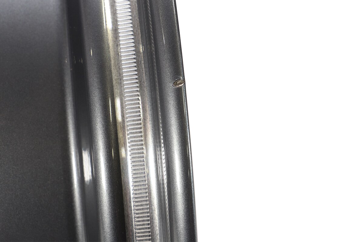 TA16 Forged Race Wheel 18x10 ET33 (Gloss Gunmetal) - BLEMISHED