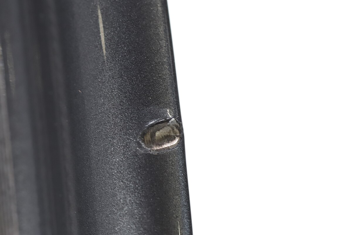 TA16 Forged Race Wheel 18x10 ET33 (Gloss Gunmetal) - BLEMISHED