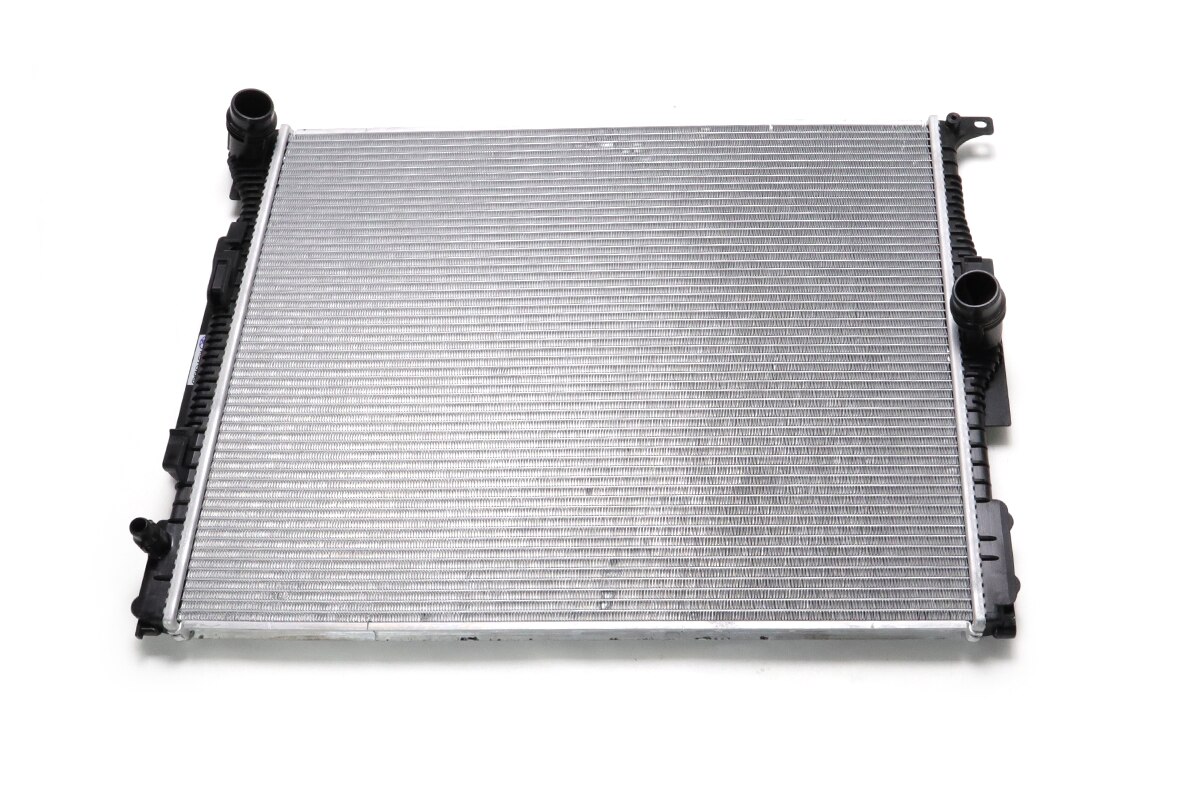 BLEMISHED Aftermarket Radiator BMW M240i F30 330i 440i F32 430i 440i M ...