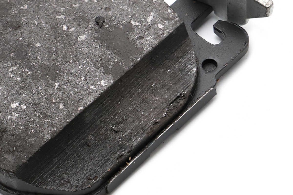 G42 G20 G22 G26 G30 M Sport Front Brake Pads Ceramic 1551-1868-00