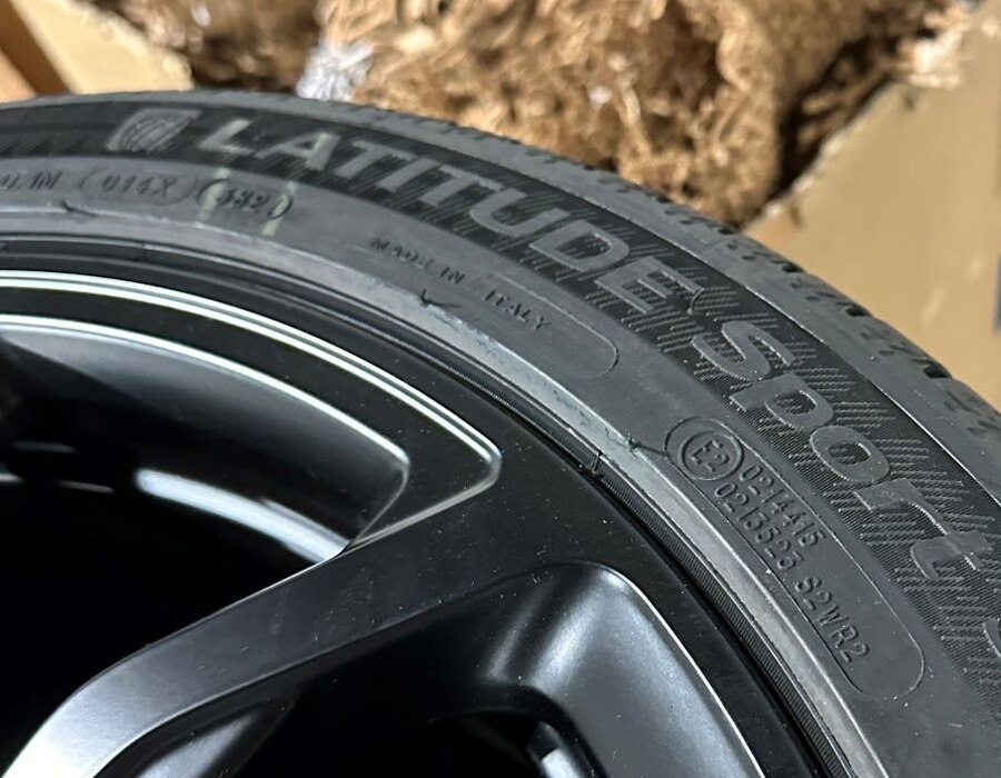 Genuine BMW Summer Wheel Tire Set Matte Black Style 695 G01 X3 G02 X4