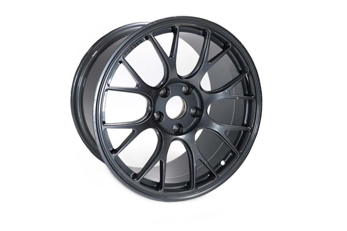 BW TA16 Forged Race Wheel, Gloss Gunmetal 18x10 ET25 - BLEMISHED